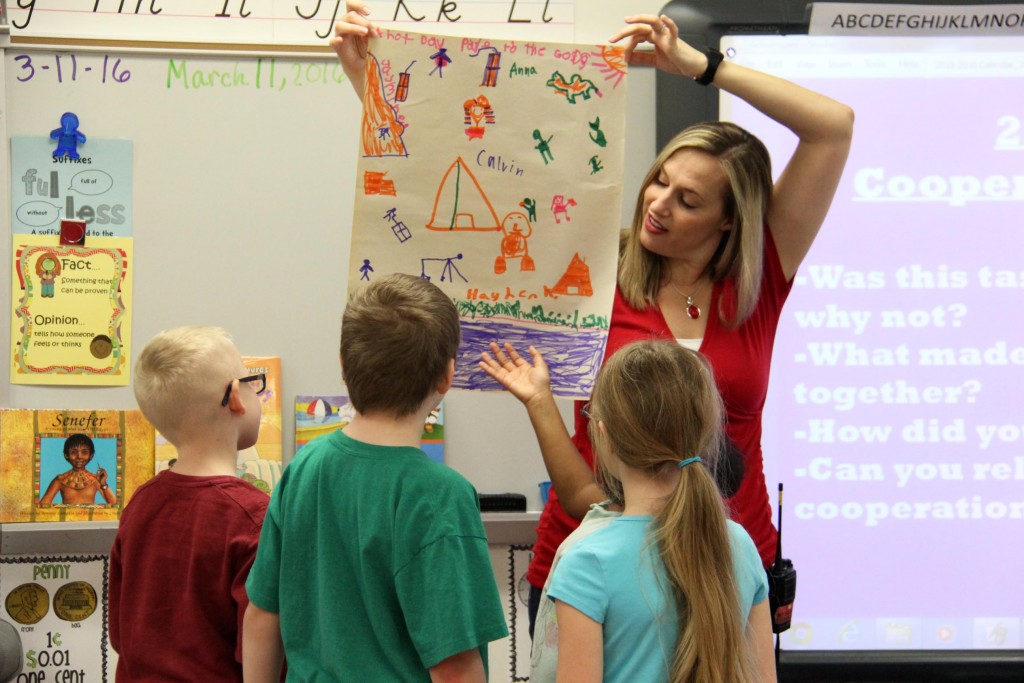 Cooperative coloring teaches students about compromise and ...