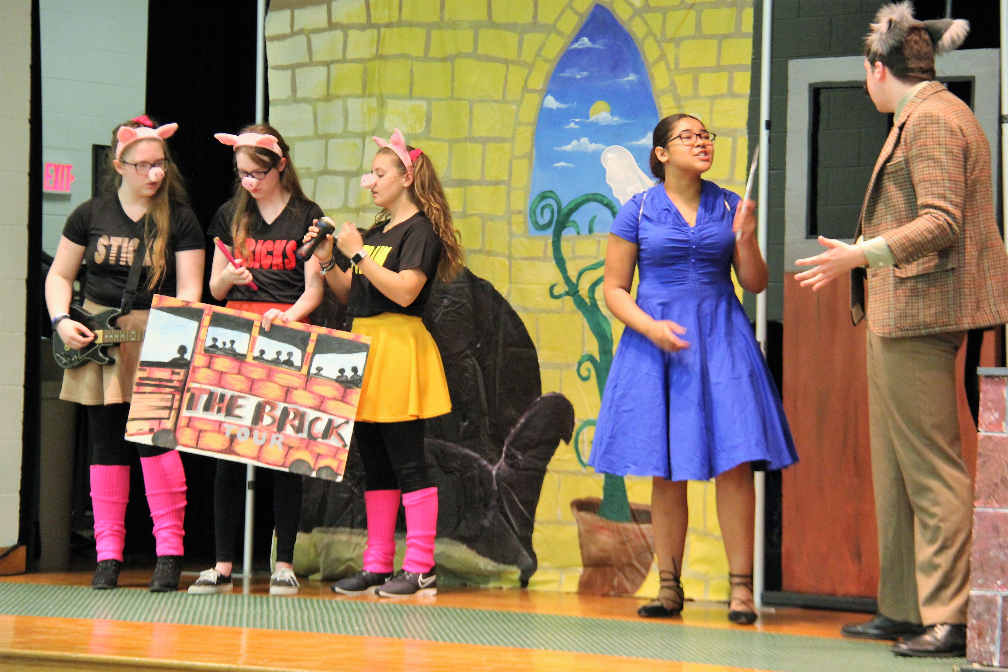 Theater students and third-graders collaborate to create original plays ...